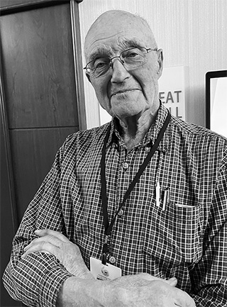 Don’s Deeres | News, Sports, Jobs - The Journal